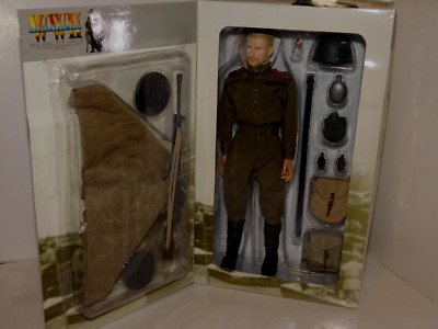 SERGEI IVANOVICH KOZLOV WW2 RED ARMY DPM GUNNER DRAGON ACTION FIGURE ...