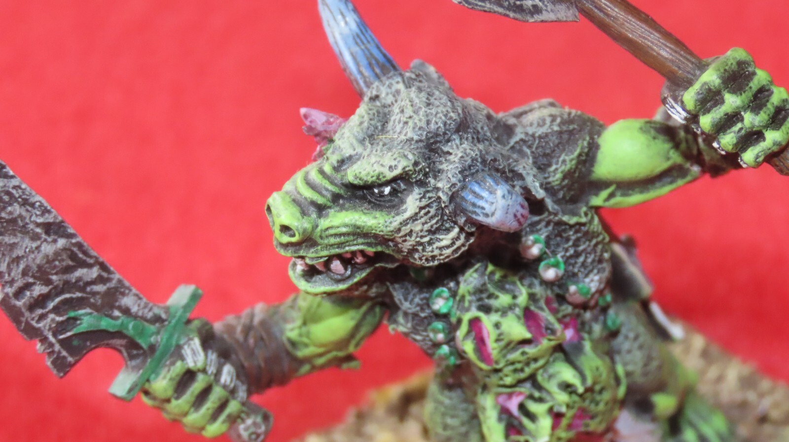 Games Workshop Warhammer Beastmen Minotaurs GW Painted Minotaur Nurgle ...
