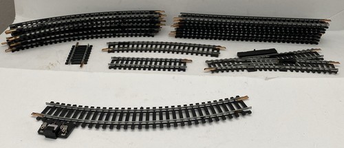 Lima HO Tracks Kit 7 Straight, 9 Curves R360. 21 Pieces | eBay