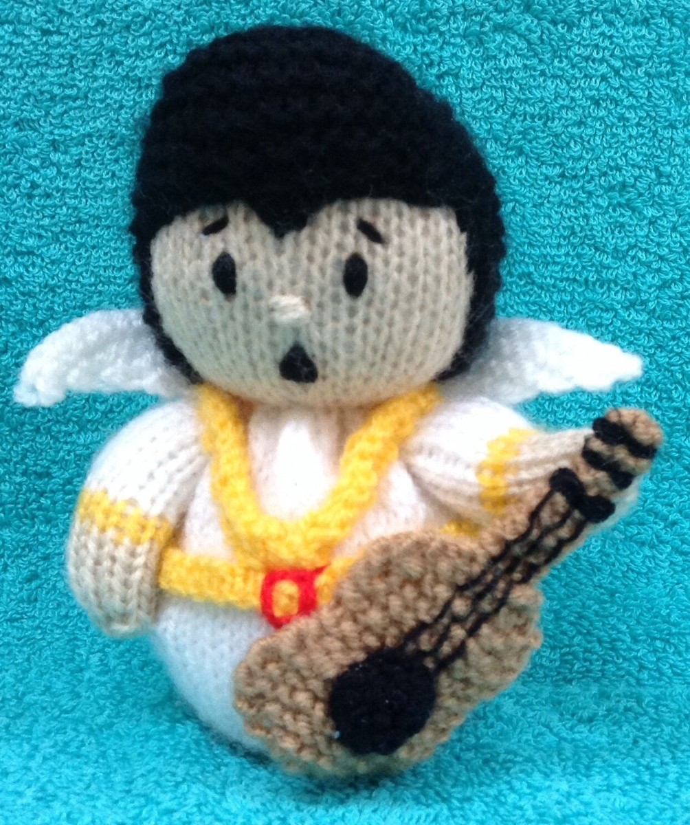 Music Knitting Patterns Music Man (Keyboard Player) Tea Cosy Knitting