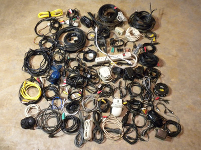 AS/IS - UNTESTED Personal Use Lot Of Cables - Adapters - OLD Phone ...
