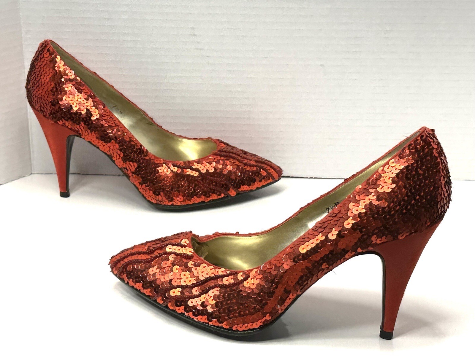 Vintage Red Sequin Heels Beaded Pumps Women’s Shoes S… - Gem