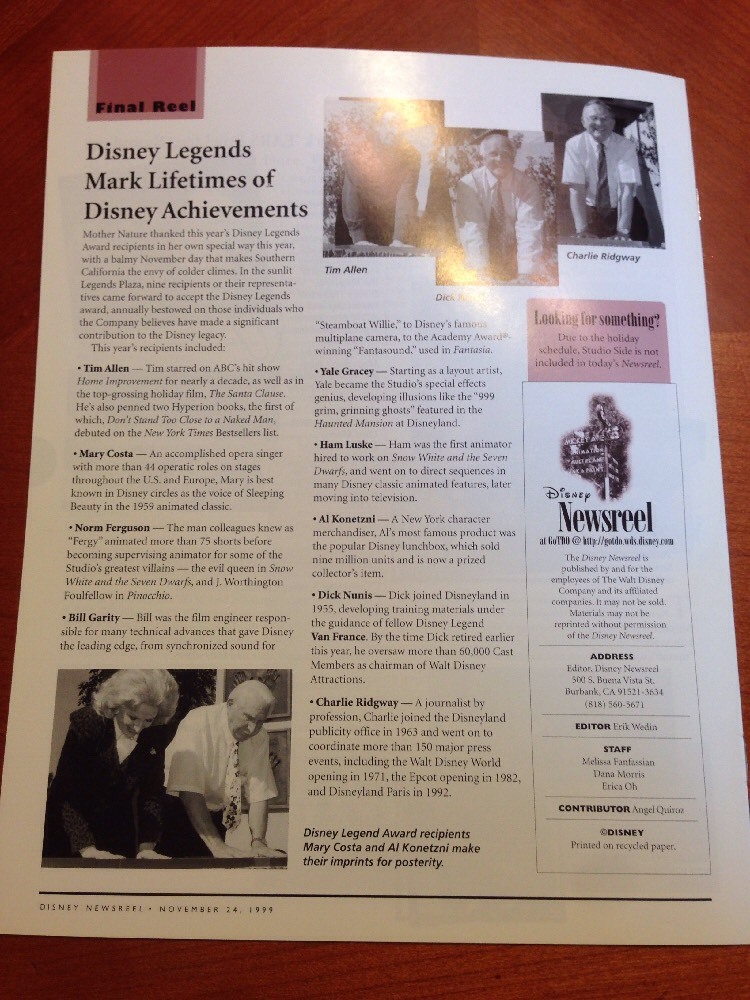 Newsreel Disney Magazine Toy Story 2 Pixar November 24, 1999 Volume 28 ...