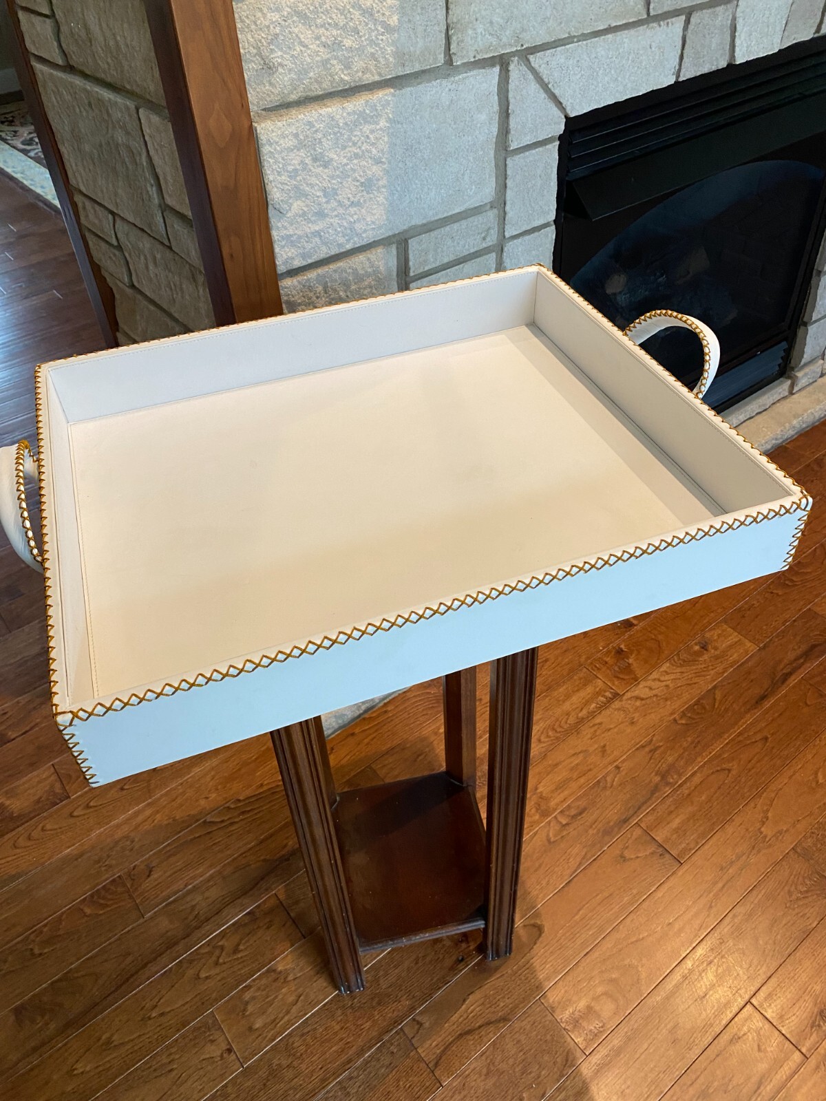 NEW Interlude "Greer' 19 1/2" x 23 1/4" White Leather Tray No. 988042 ...