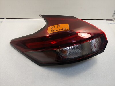 2021-2023 Nissan Kicks OEM LH-Outer Taillight 26555-5R00A | eBay