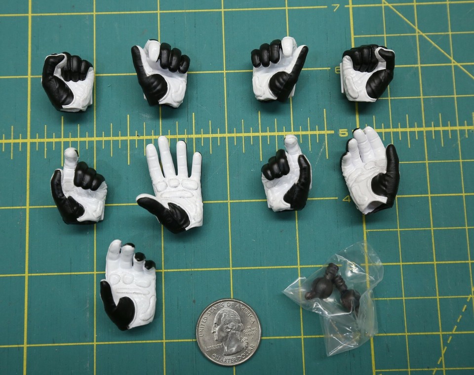 Hot Toys 1/6 MMS346 Riot Control Stormtrooper Hand Set The Force ...
