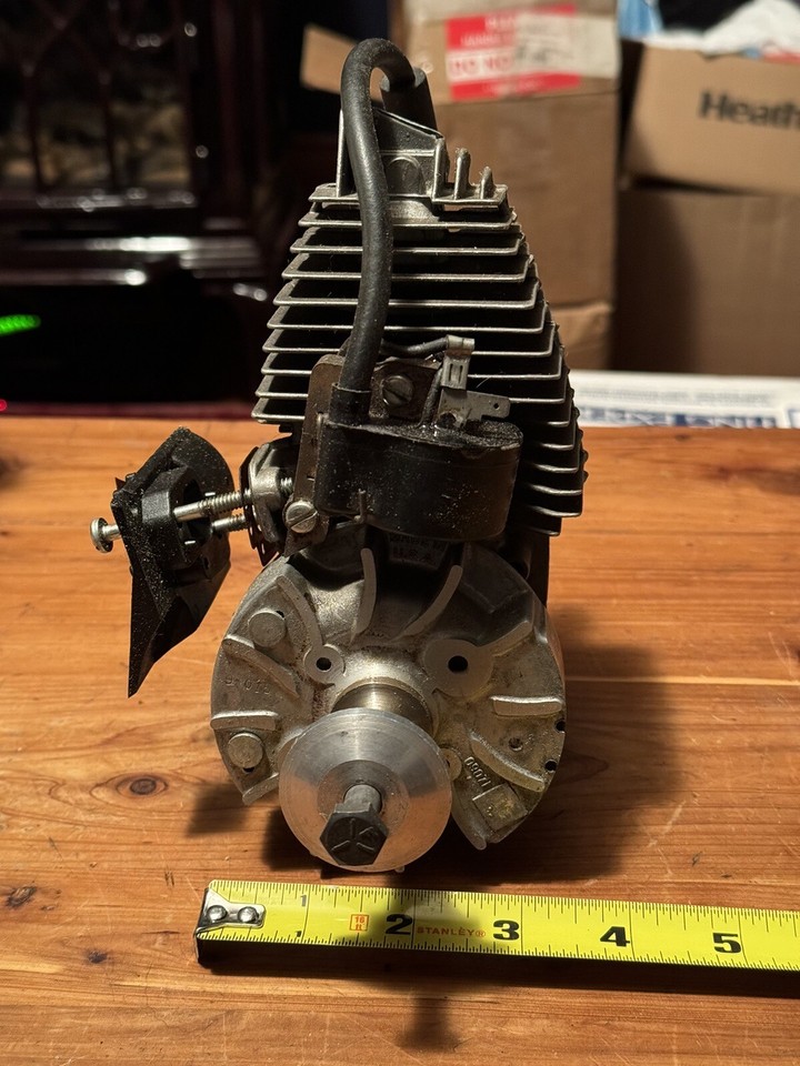 Quadra Model RC Airplane Engine w/ Orig Box & Manual! **PLS READ ...