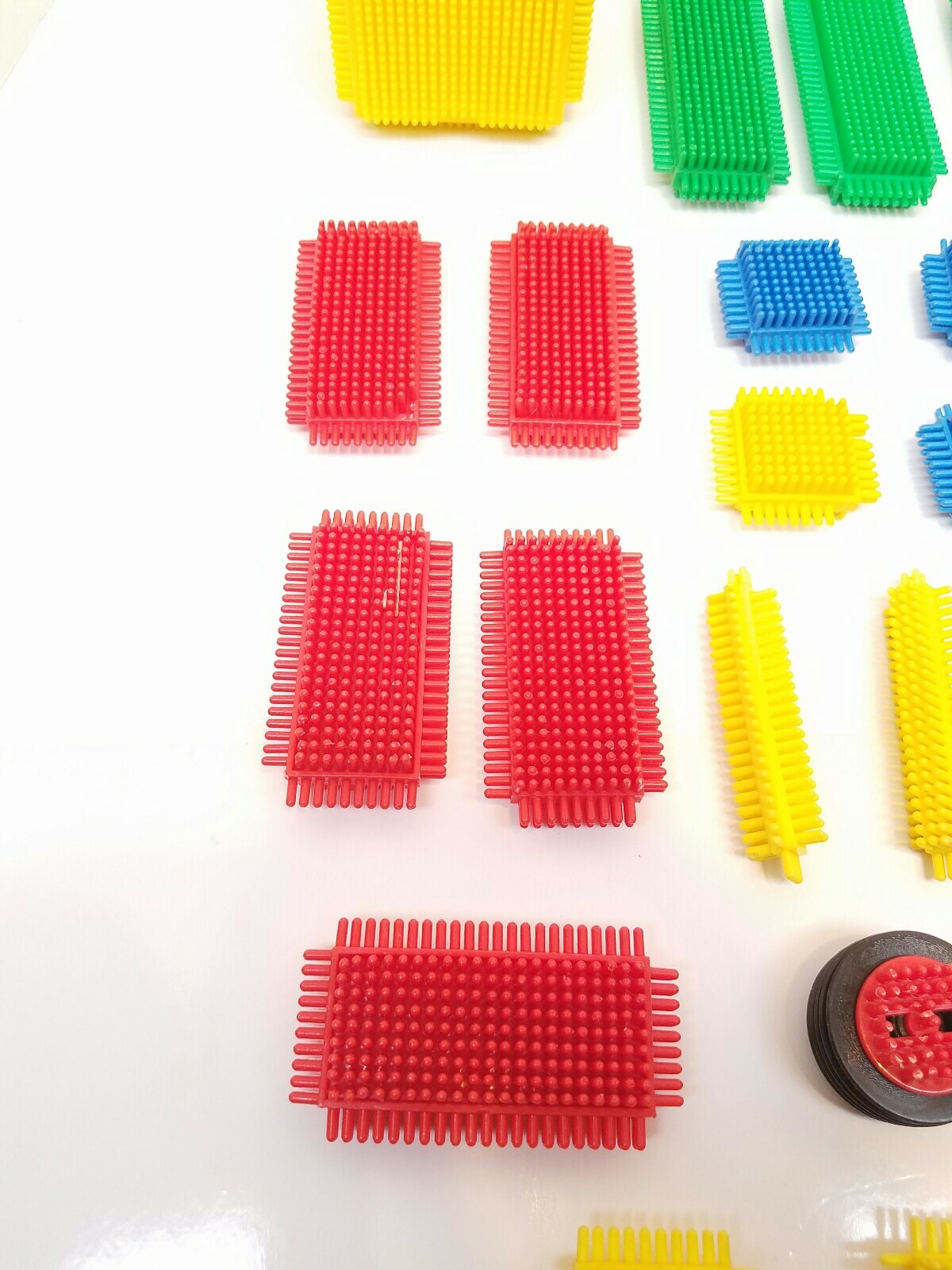 Vintage BRISTLE BLOCKS Building Toy Set - PLAYSKOOL 1976 | eBay