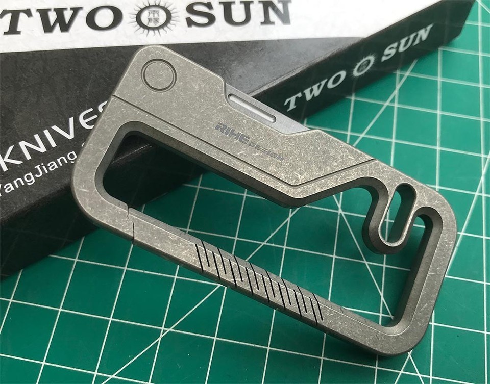 TWOSUN MINI UTILITY KNIFE MULTI-TOOL KARABINER KEYCHAIN TITANIUM TS497 ...
