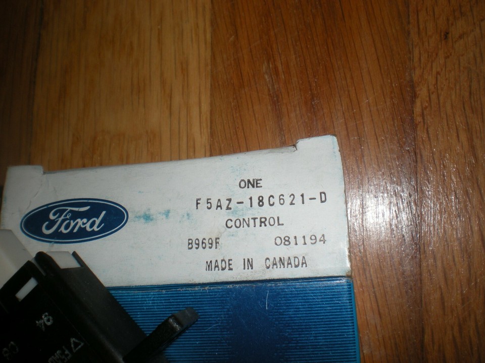 NOS 1995-1997 Ford Crown Victoria Rear Defroster Switch Grey F5AZ ...