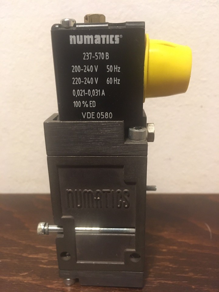 SOLENOID valve Numatics LV5EM41 S15 3/2 Way 21bar 24V New | eBay