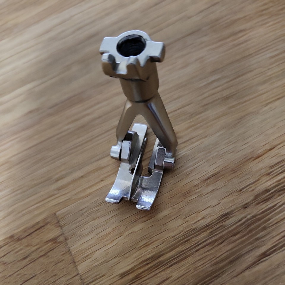 Genuine Bernina Tailor Tack Presser Foot #419 Vintage Old Style | eBay