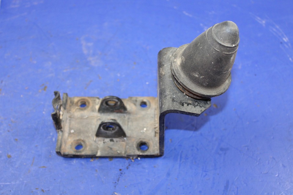 2009 KAWASAKI MULE 4010 REAR RIGHT SHOCK MOUNT | eBay