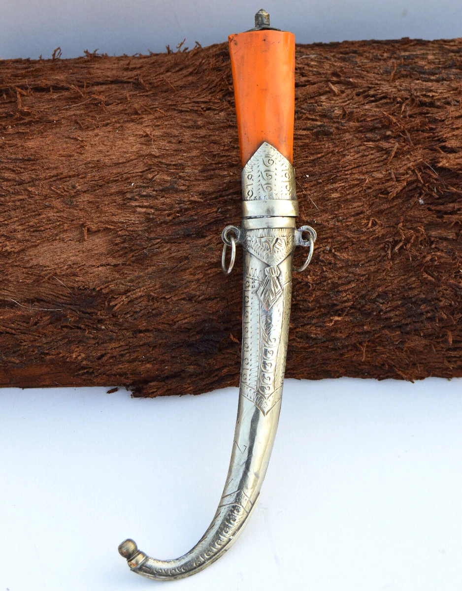 Antique Curved Dagger