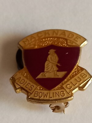 MACKNADE LADIES BOWLING CLUB BADGE | eBay Australia