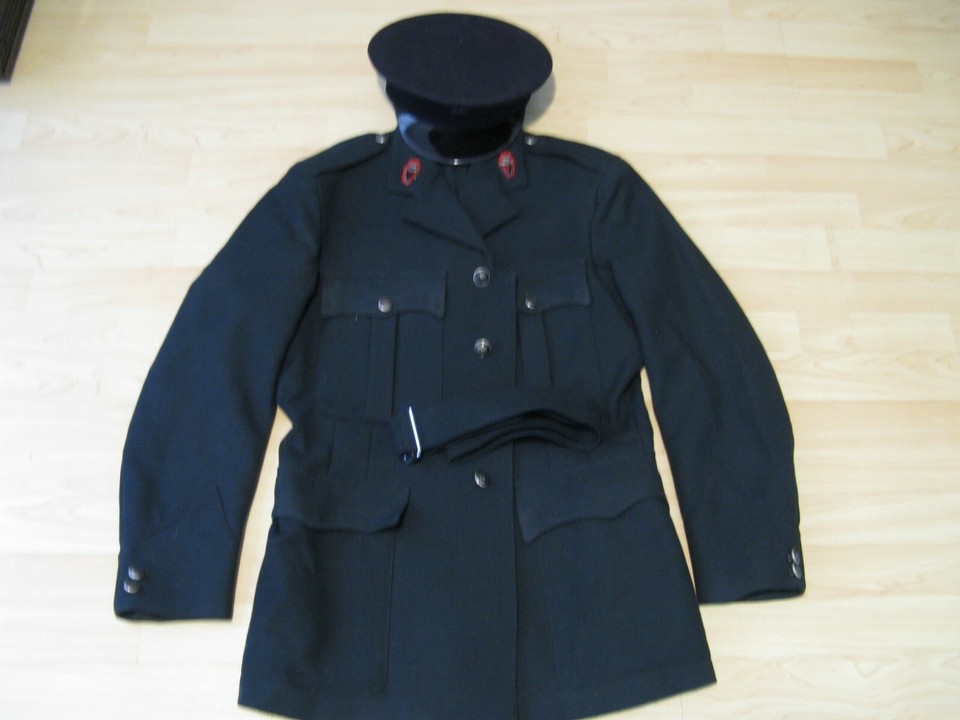 Circa 1960 Men's Obsolete Irish Royal Ulster Constabulary Uniform Cap ...