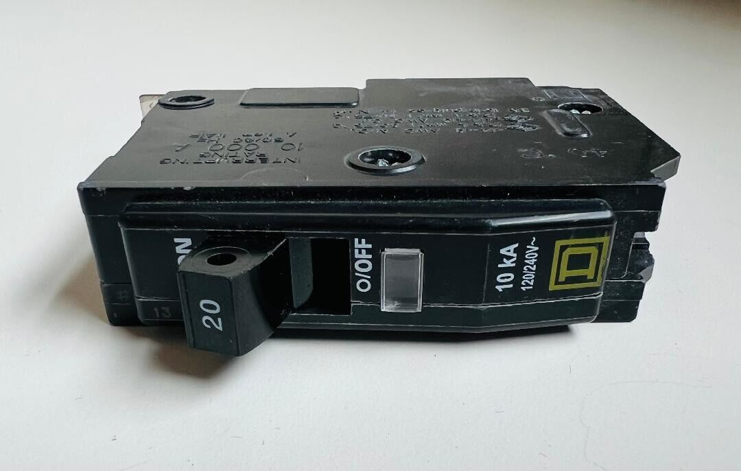 SQUARE D 20A AMP 1P POLE 10 kA 120/240V Bolt ON CIRCUIT BREAKER QOB120 ...