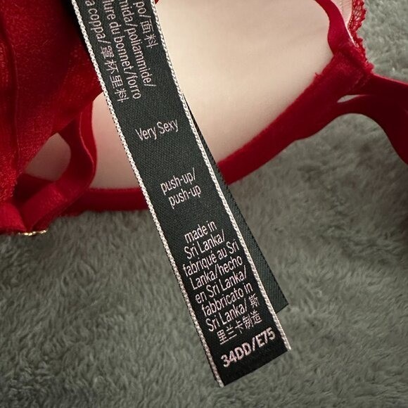 Victoria's Secret Padded Push Up Bra 34DD Very Sexy Red Lace Underwire ...