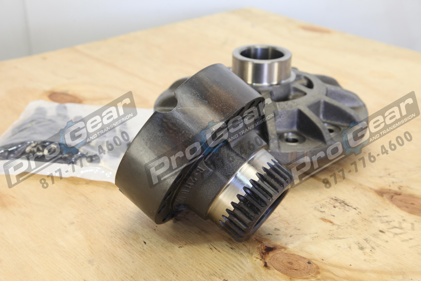 ROCKWELL MERITOR DIFF CASE A2-3235W1843 Fits RDL RRL 20145 | eBay