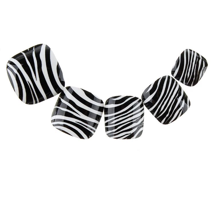 Zebra Print Toe Nails