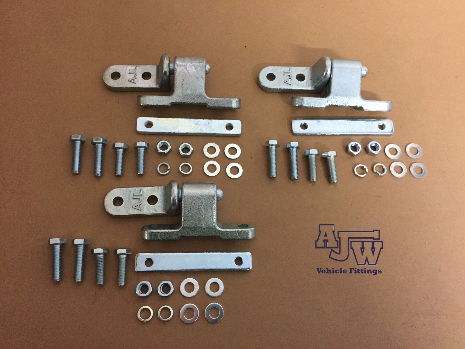 3 X Tailgate Hinge Set With Gudgeon Tippers Sprinters Dropside Trucks ...