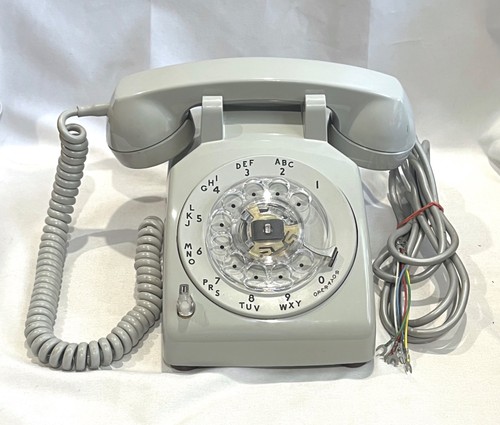 Gray Western Electric Rotary Dial Two-Line Telephone, 510 E/F, 1976 ...
