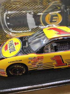 NASCAR Steve Park #1 Pennzoil 2001 Chevy Monte Carlo Action Elite ...