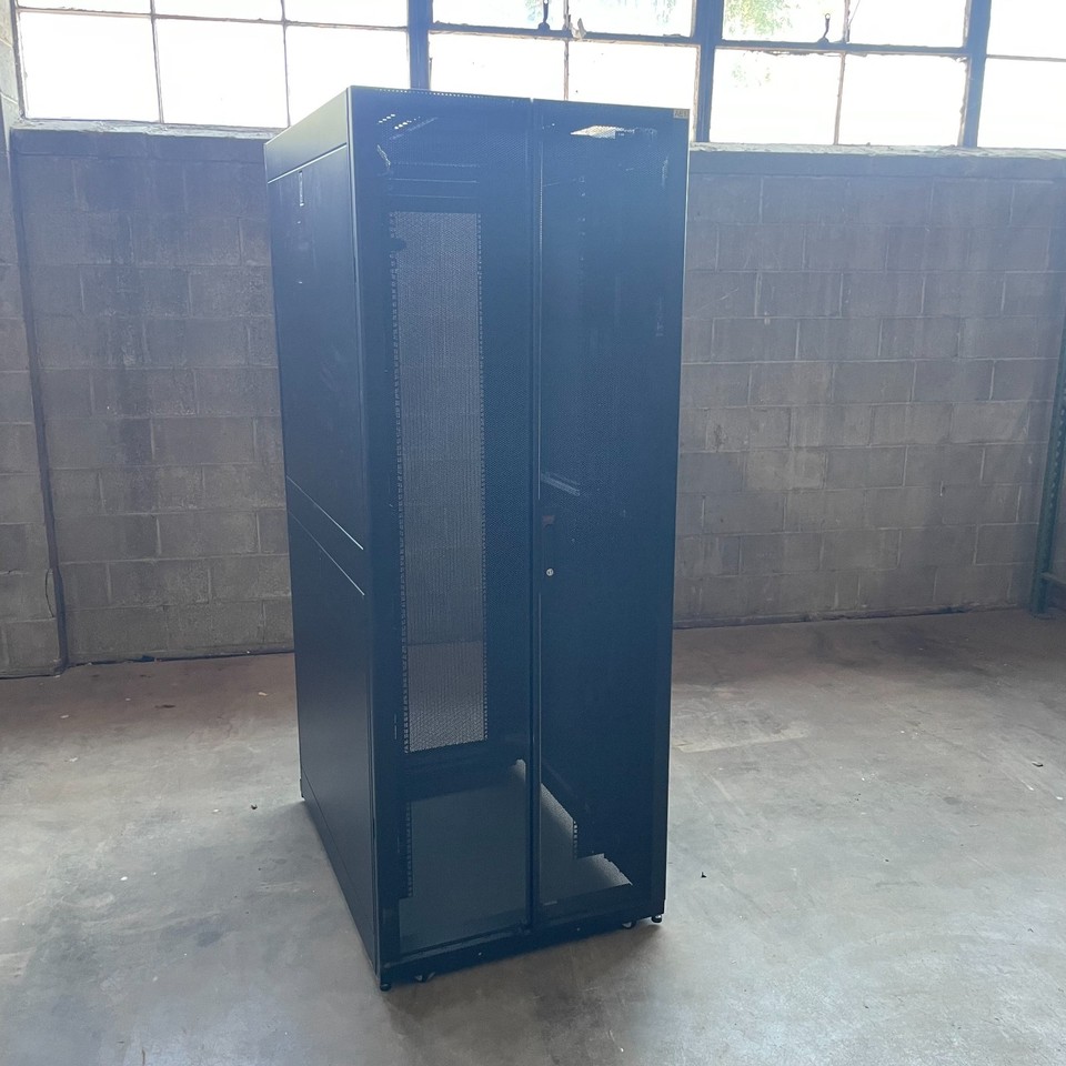 APC Schneider Electric NetShelter SX 42U 19″ Server Rack Cabinet ...