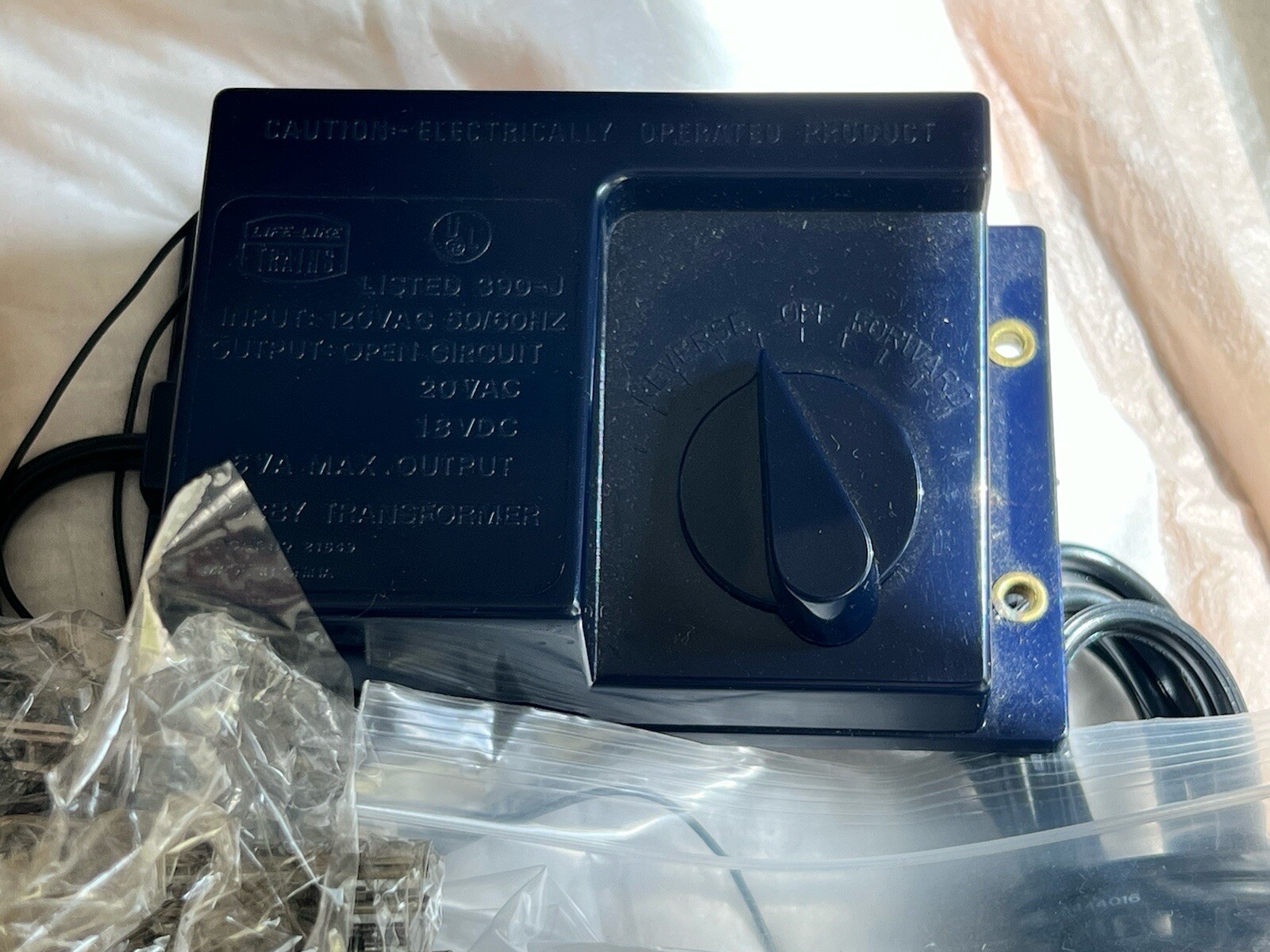 Lot of HO scale Train Locomotives X2, Rails, Bridges Power Pack & Misc ...