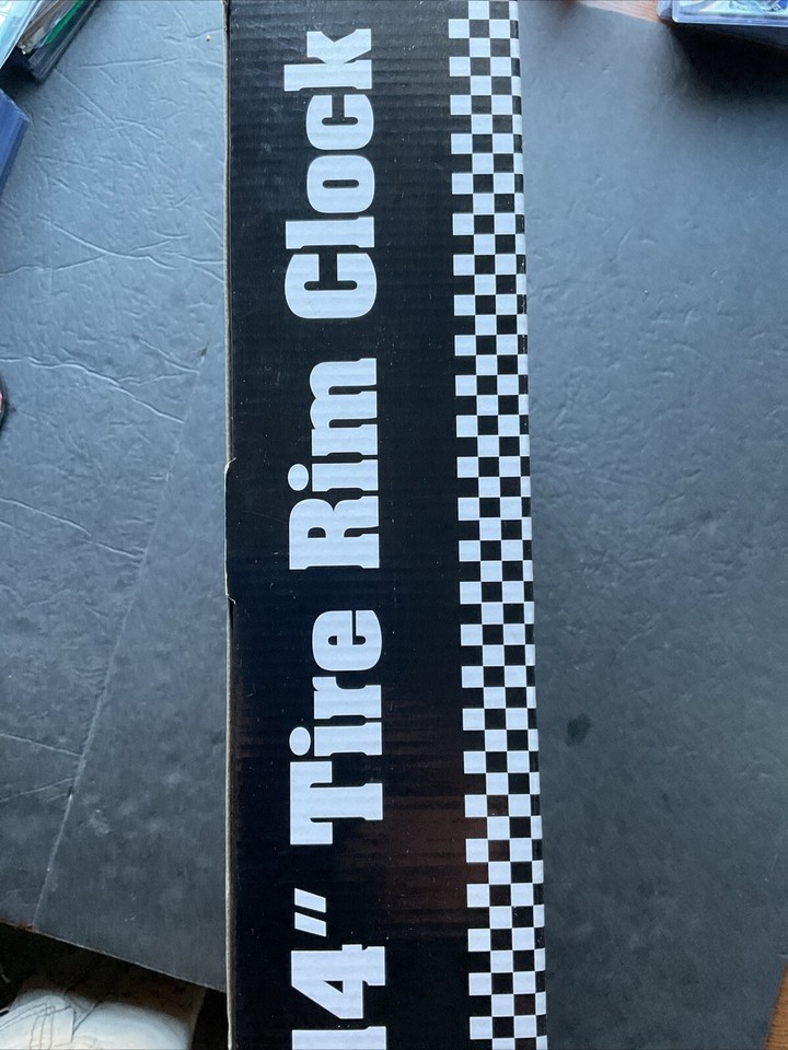 14" TIRE RIM WALL CLOCK MAN CAVE GARAGE SHOP REAL RUBBER TIRE GEAR ...