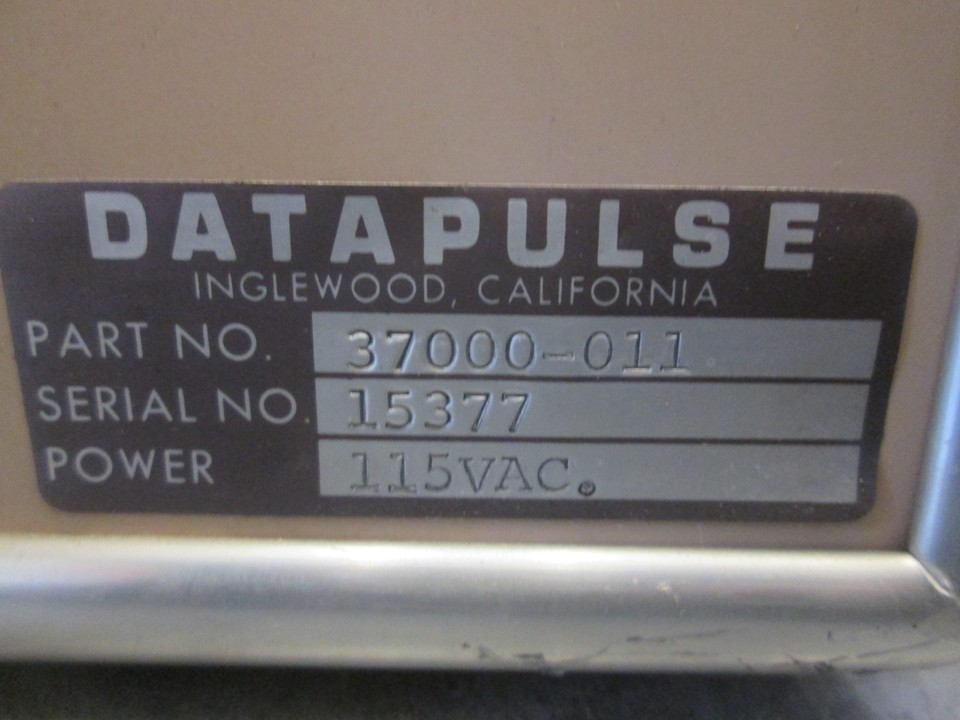 DataPulse, 102 Pulse Generator, 37000-011, 115VAC, Used | eBay