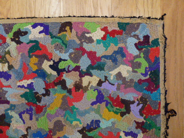 ANTIQUE PRIMITIVE FOLK ART Hand Hooked Rug on Burlap FARM HOUSE or ...