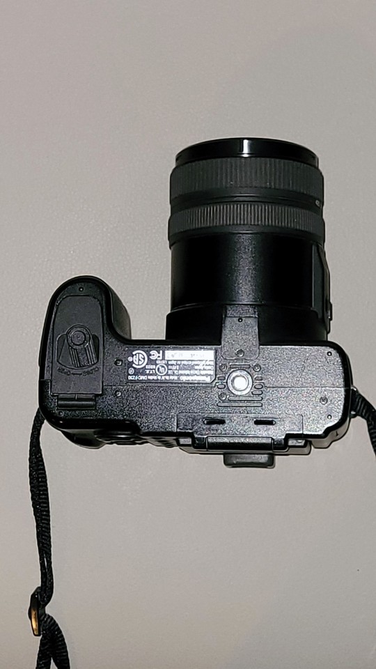 Panasonic Lumix DMC-FZ30 Digital Camera 12X Zoom Lens (see description ...