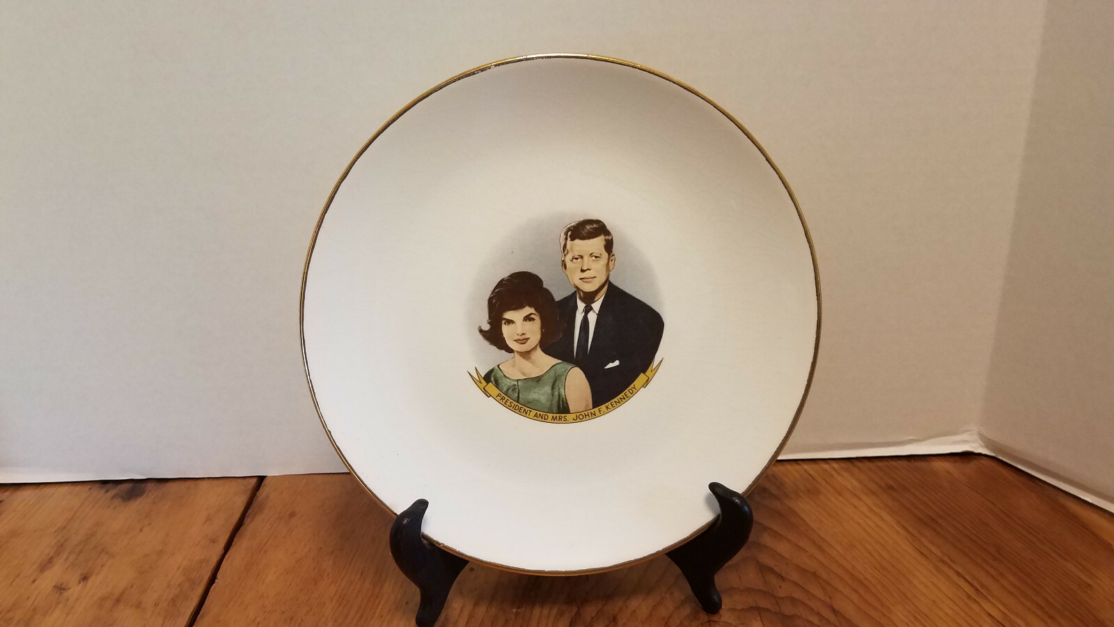Vintage JFK President & Mrs.John F. Kennedy Memorial Plate 9 1/4" gold ...