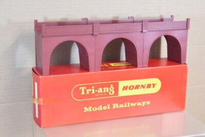 TRIANG HORNBY R180 BRICK VIADUCT SINGLE TRACK BRIDGE 334mm LONG MINT ...