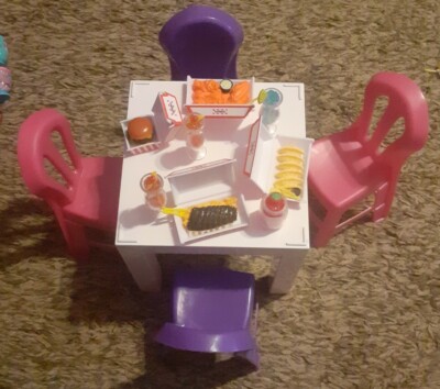 Zuru 5 Surprise Foodie Mini Brands Foods With Barbie Doll Table ...