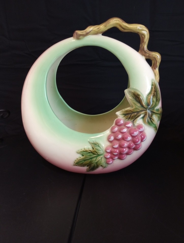 Vntg 1950s Hull Tokay Moon Planter Pink Green Ivory W/Purple Grapes #11 ...
