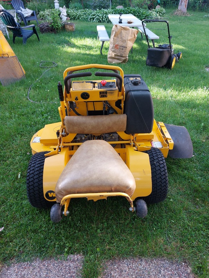 Wright Sentar WSES 52'' Ridding lawn mower, zero turn, stander, 2 ...