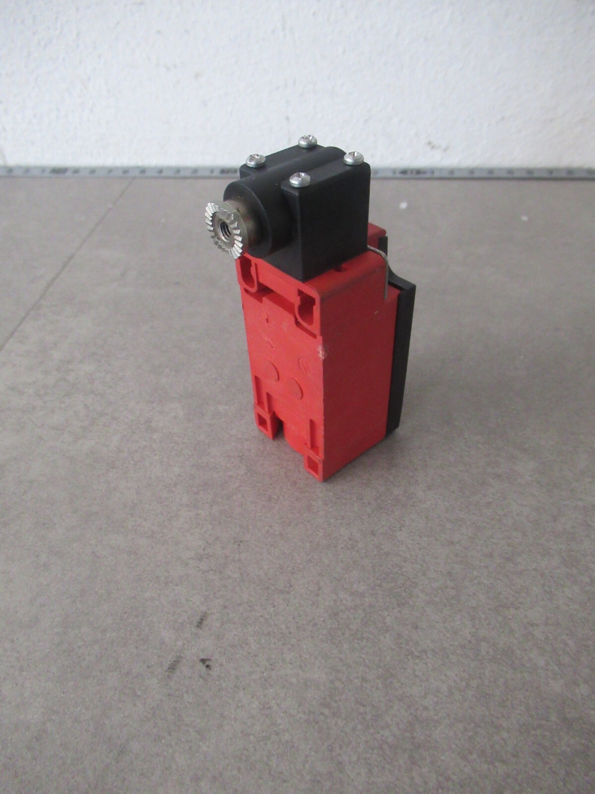 Bernstein I88-U1Z-AHG Limit Switch Bernstein 618.6135.060 | eBay