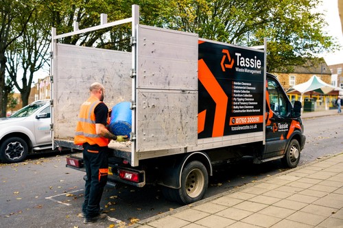 Ford Transit 350 Tipper LGV, 2-axle Rigid Body Van | eBay UK