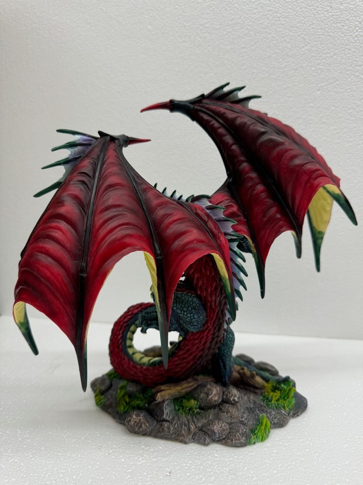 MYTH AND MAGIC TUDOR MINT LAND OF THE DRAGONS LIGNEUS K294 VERY RARE NEW IN BOX | eBay UK