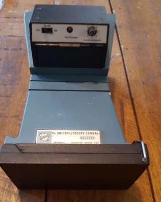 Oscilloscopes - Oscilloscope Camera