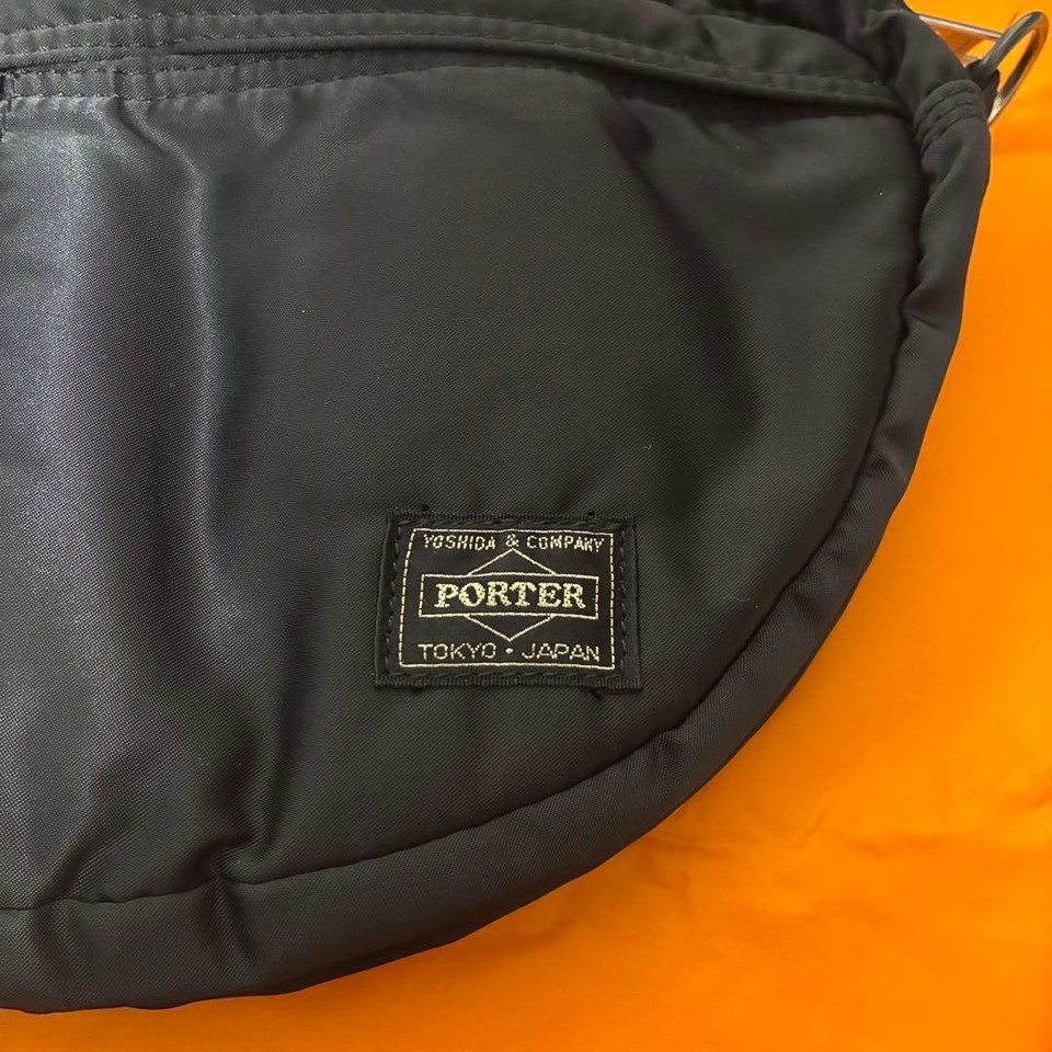 [Extremely Good Condition] Porter Tanker Shoulder Bag Oval Boat Shape ...