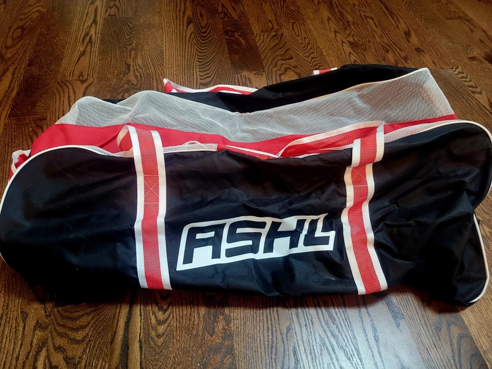 Molson Canadian Ice Hockey Bag | eBay