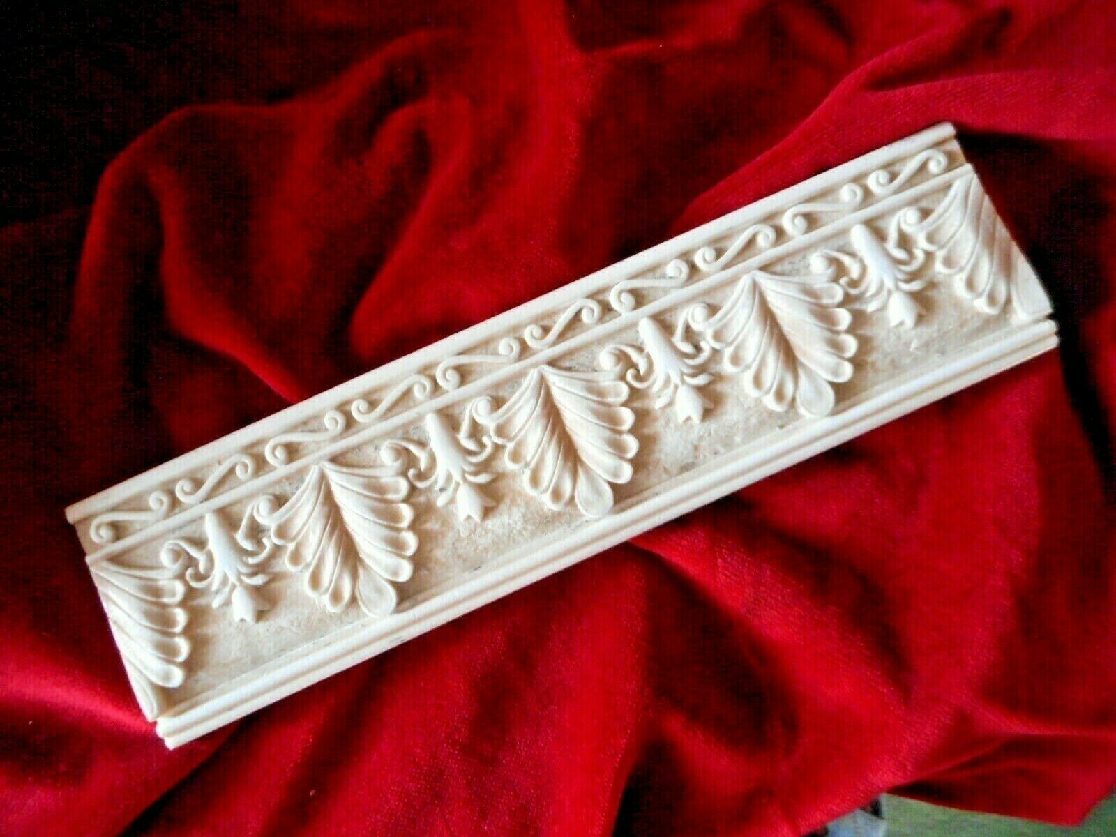 Architectural Medallion Frieze classic plaster on the wall and ceiling ...