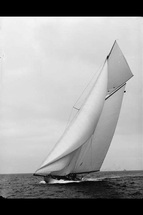 Columbia, sloop, yachts, water vessels, boats, ships, Detroit ...