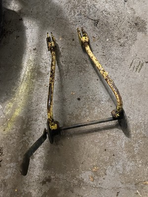JOHN DEERE 420 430 Lawn 60" Deck Front Draft Hanger Arms AM39379 ...