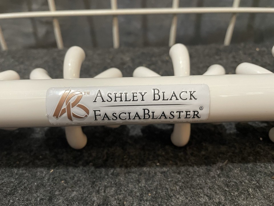 Ashley Black FasciaBlaster 4 Claw Cellulite Reduce Massage Therapy ...