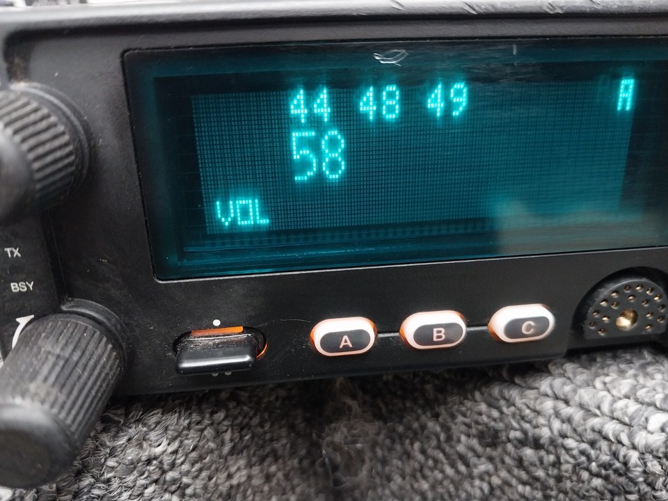 HARRIS Unity XG100M VHF/UHF/700/800 DASH MOUNT P25 Mobile Radio Latest ...