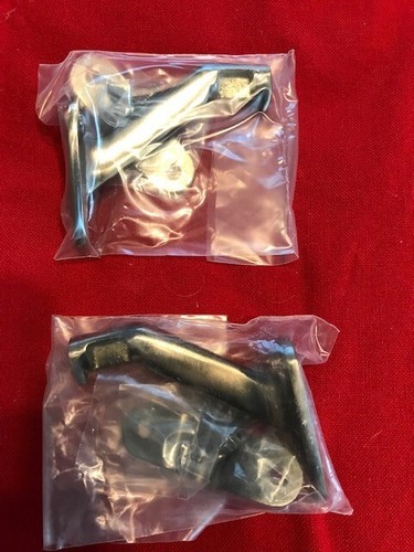 Lot - 2ea Deltana HRB325U15A 3-1/4" Hand Rail Bracket US15A Antique ...